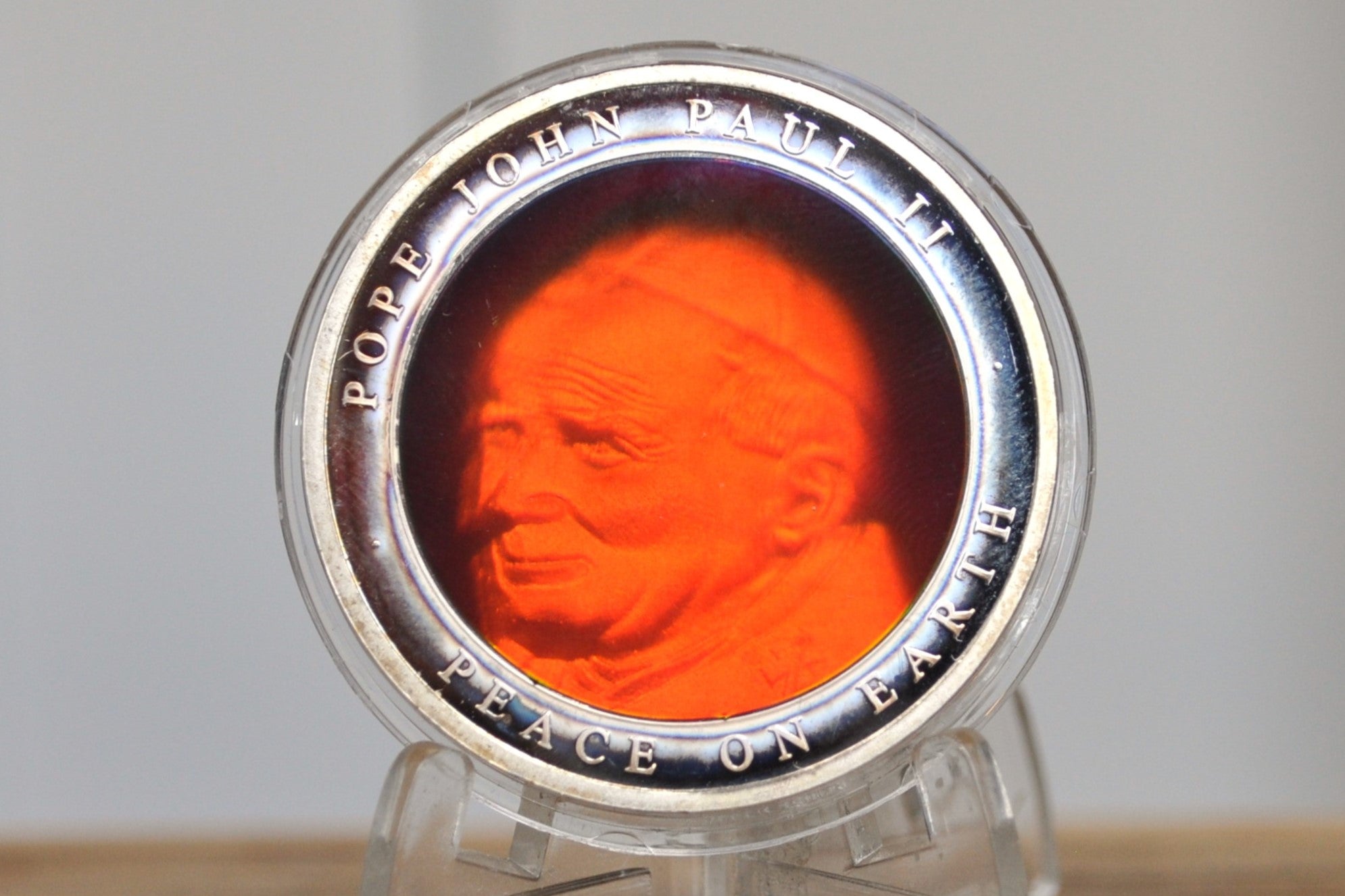 2002 Pope John Paul II Hologram Proof Medal with certificate of authen ...