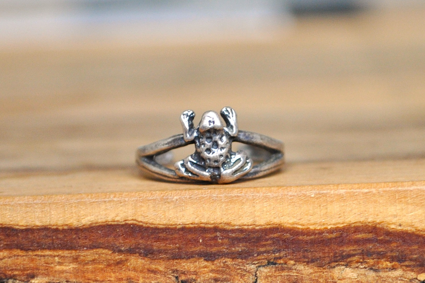 Adorable Sterling Silver Spotted Frog Toe/Knuckle Ring - Size 2 - 925 ...