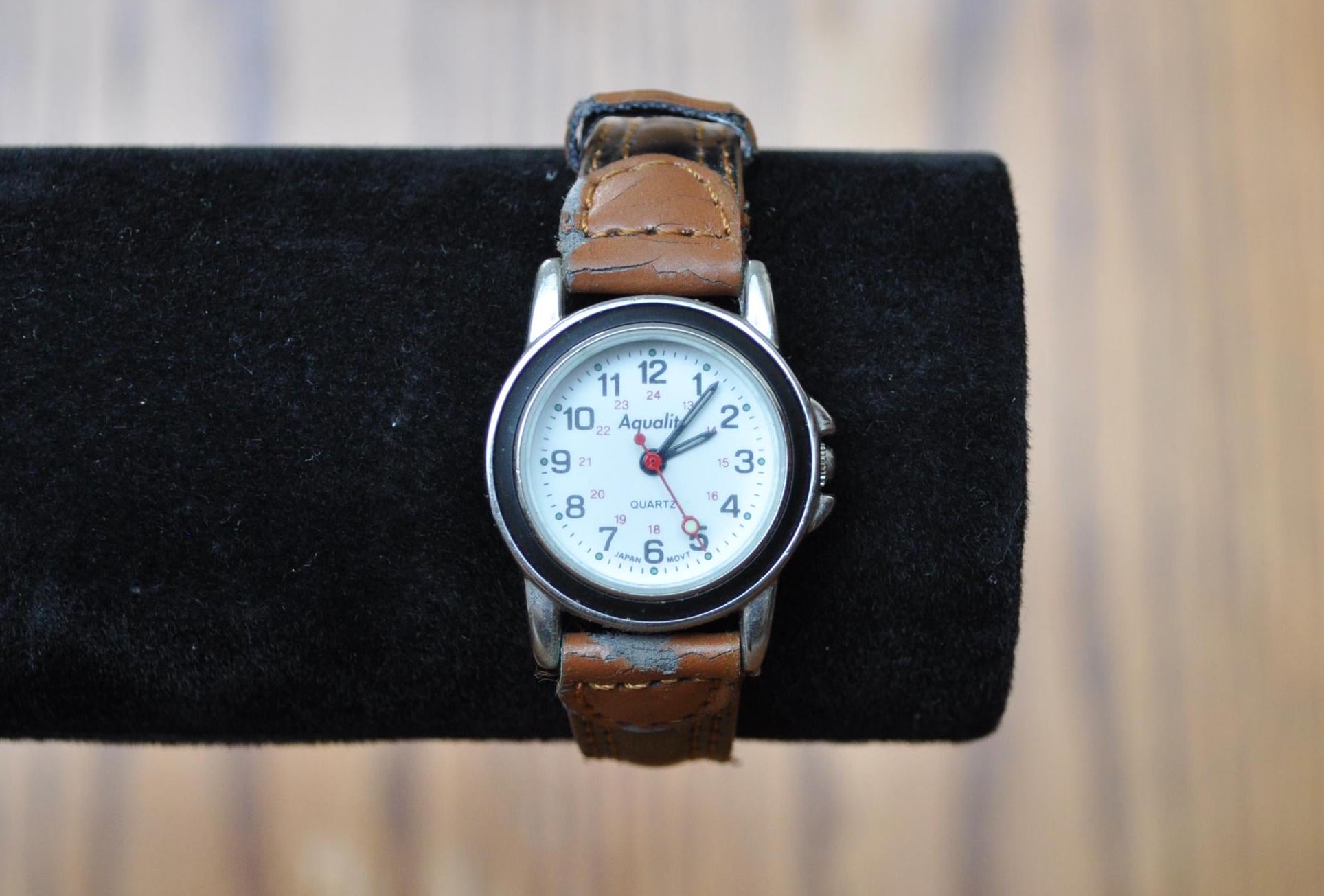 Antique Aqualite Future Strapped Watch - Vintage Aqualite Watch With B ...